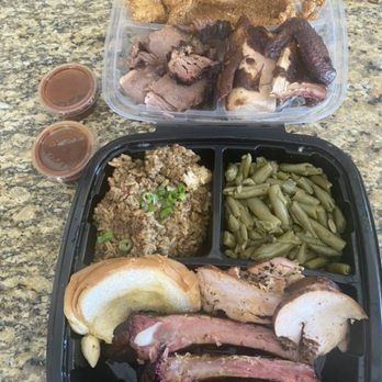 RAY’S REAL PIT BBQ SHACK - Updated November 2025 - 825 Photos & 1042 ...