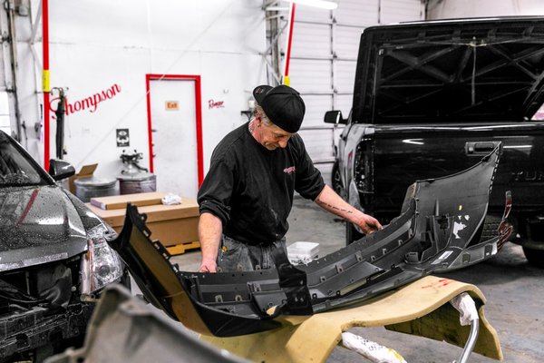 THOMPSON AUTO BODY - Updated December 2025 - 43 Photos & 34 Reviews ...