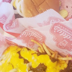 BIONIC BURGER HAMBURGERS - 21 Photos & 22 Reviews - 2404 S Meridian Ave ...