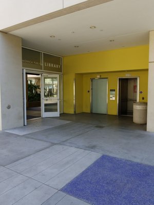 SANTA MONICA PUBLIC LIBRARY - MAIN LIBRARY - Updated December 2025 ...