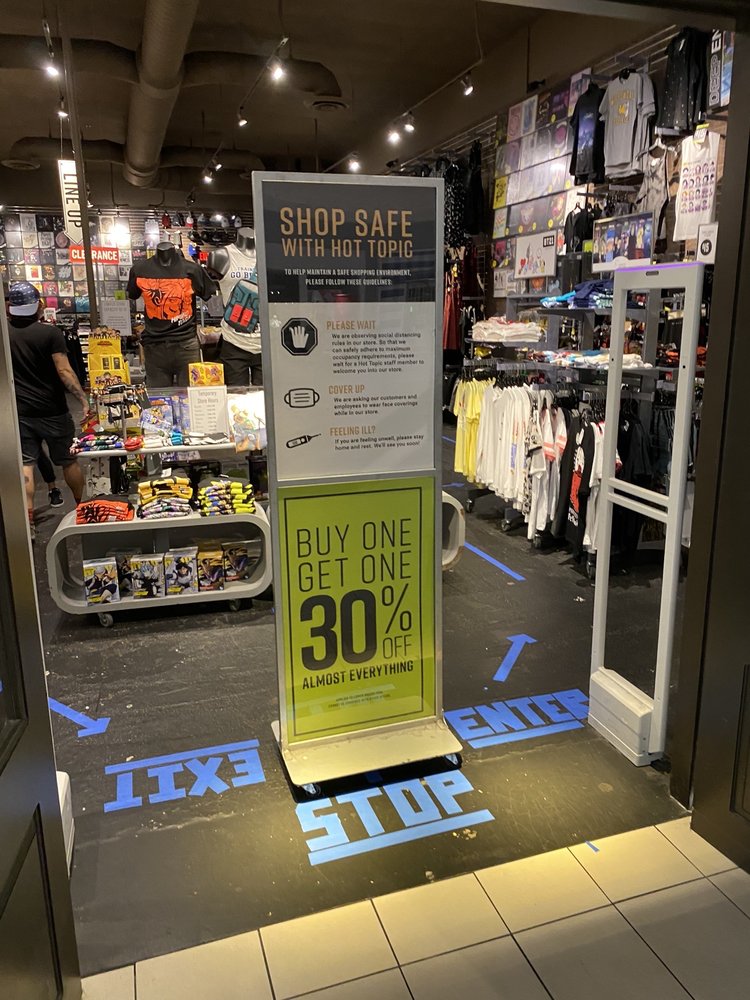 HOT TOPIC - Updated September 2025 - 1700 Intl Speedway Blvd, Daytona ...