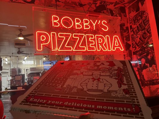 BOBBY’S PIZZERIA - 48 Photos & 70 Reviews - 8369 W 3rd St, Los Angeles ...