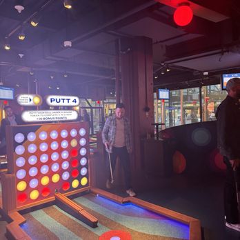 PUTTSHACK - PHILADELPHIA - Updated July 2024 - 65 Photos & 44 Reviews ...