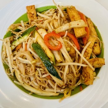 MAMAK VEGAN KITCHEN - Updated September 2024 - 465 Photos & 212 Reviews ...