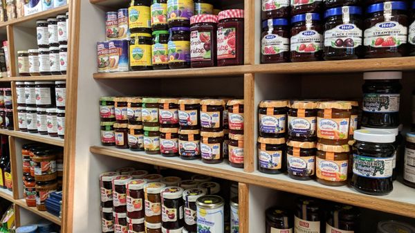 EDELWEISS SAUSAGE CO & DELICATESSEN - 184 Photos & 272 Reviews - Delis ...