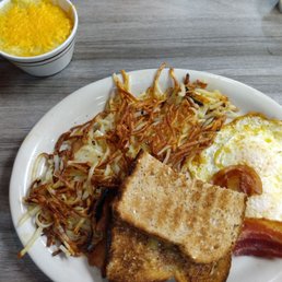 THE RUSTY ROOSTER - Updated March 2025 - 269 Photos & 208 Reviews ...