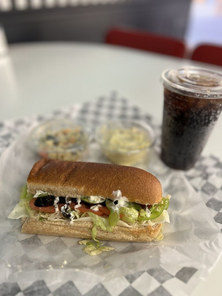 OLDIE’S SUBS AND MORE - Updated August 2024 - 36 Photos & 13 Reviews ...