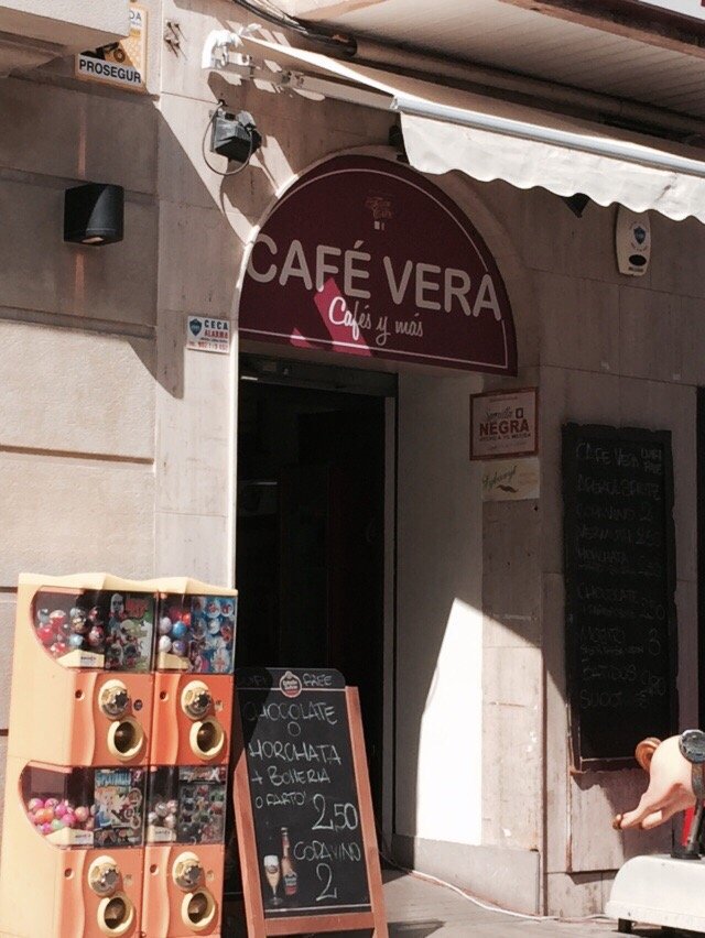CAFE VERA - Carrer de Vera, 1, Castelló de la Plana, A Coruña, Spain ...