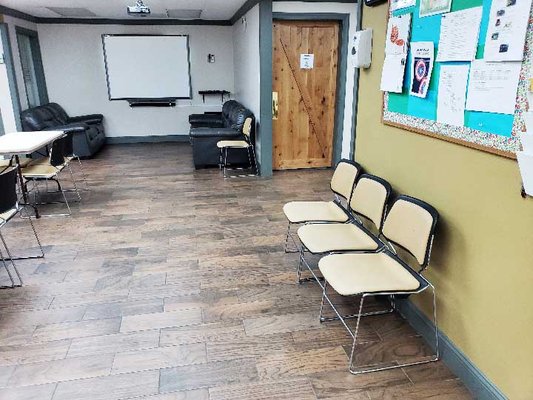 RENOXX CAREGIVERS - Updated January 2026 - 17 Photos - 9500 Annapolis ...