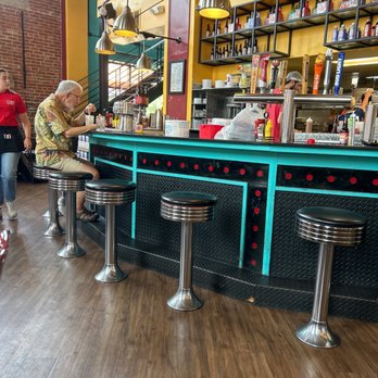 FITZ’S - Updated November 2024 - 1007 Photos & 916 Reviews - 6605 ...