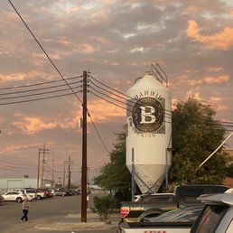 BARRIO BREWING - Updated August 2025 - 712 Photos & 799 Reviews - 800 E ...