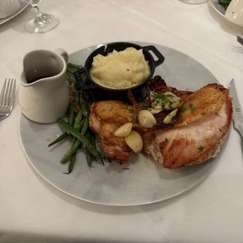 BIS ON MAIN - Updated August 2025 - 434 Photos & 577 Reviews - 10213 ...