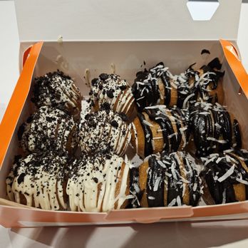 MR. PUFFS - Updated December 2025 - 39 Photos & 12 Reviews - 3155 ...