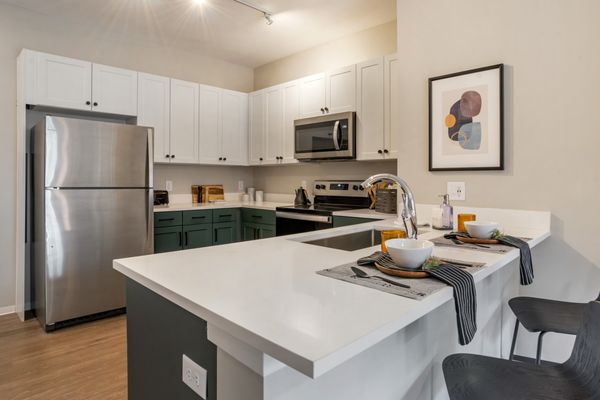 UNCOMMON AUBURN - Updated January 2026 - 31 Photos & 15 Verified ...