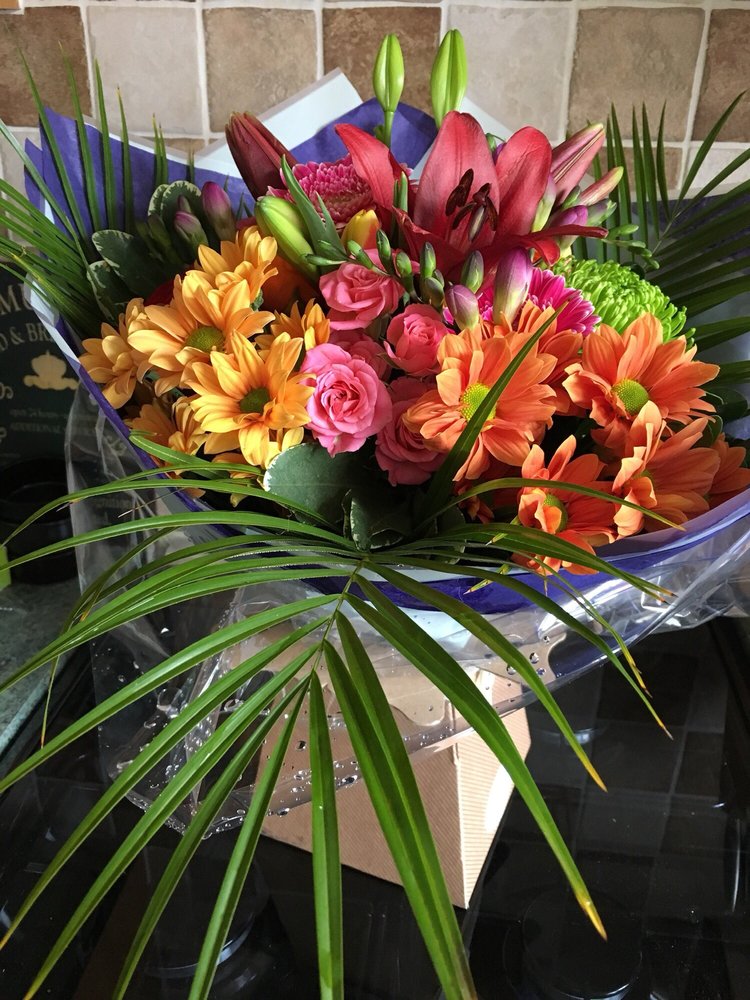 THE BLOOM ROOM - Updated December 2025 - 84 High Street, Auchterarder ...