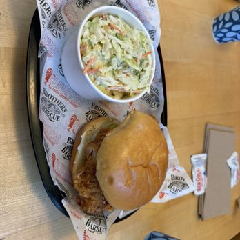 CLUCKERS - Updated August 2024 - 140 Photos & 86 Reviews - 600 S Center ...