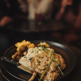 THE CURED PLATE - Updated December 2025 - 180 Photos & 19 Reviews - 27 ...