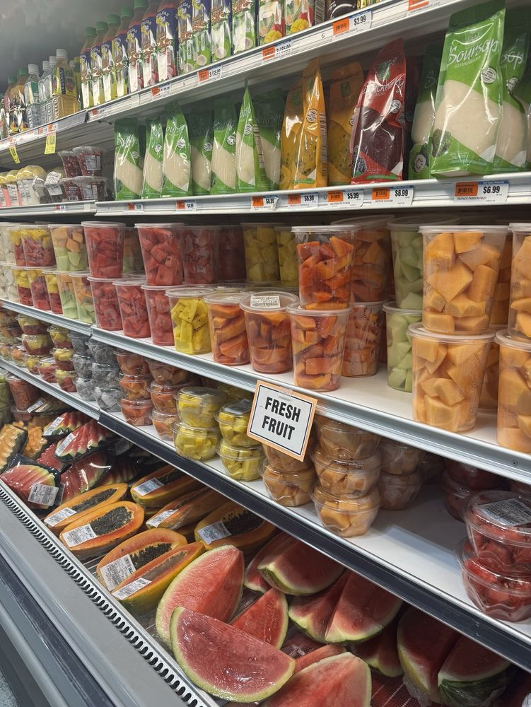 BRAVO SUPERMARKETS - Updated December 2024 - 14 Photos - 935 N Beneva ...