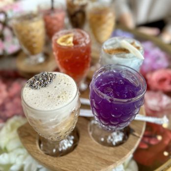 THE MODERN ROSE - Updated April 2025 - 183 Photos & 69 Reviews - 142 SE ...