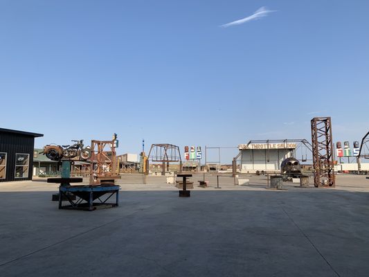 FULL THROTTLE SALOON - Updated August 2025 - 141 Photos & 69 Reviews ...