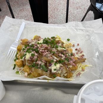 SPUDS POTATO BAR - Updated August 2024 - 25 Photos & 22 Reviews - 15260 ...