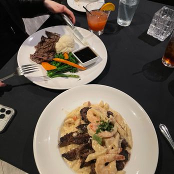 FUGAZZIS - Updated May 2025 - 161 Photos & 256 Reviews - 601 W 7th St ...