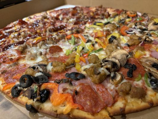 CRUST PIZZA CO. - PANTHER CREEK - Updated January 2026 - 135 Photos ...