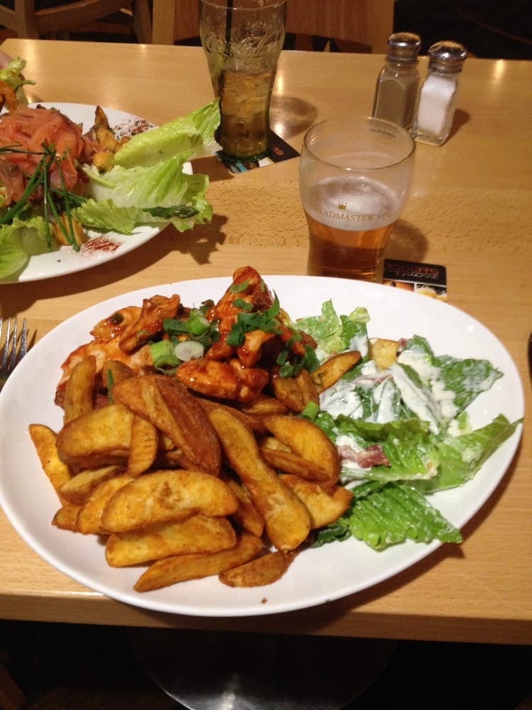 REDCLIFFE RSL - Updated December 2025 - Irene St, Redcliffe Queensland ...