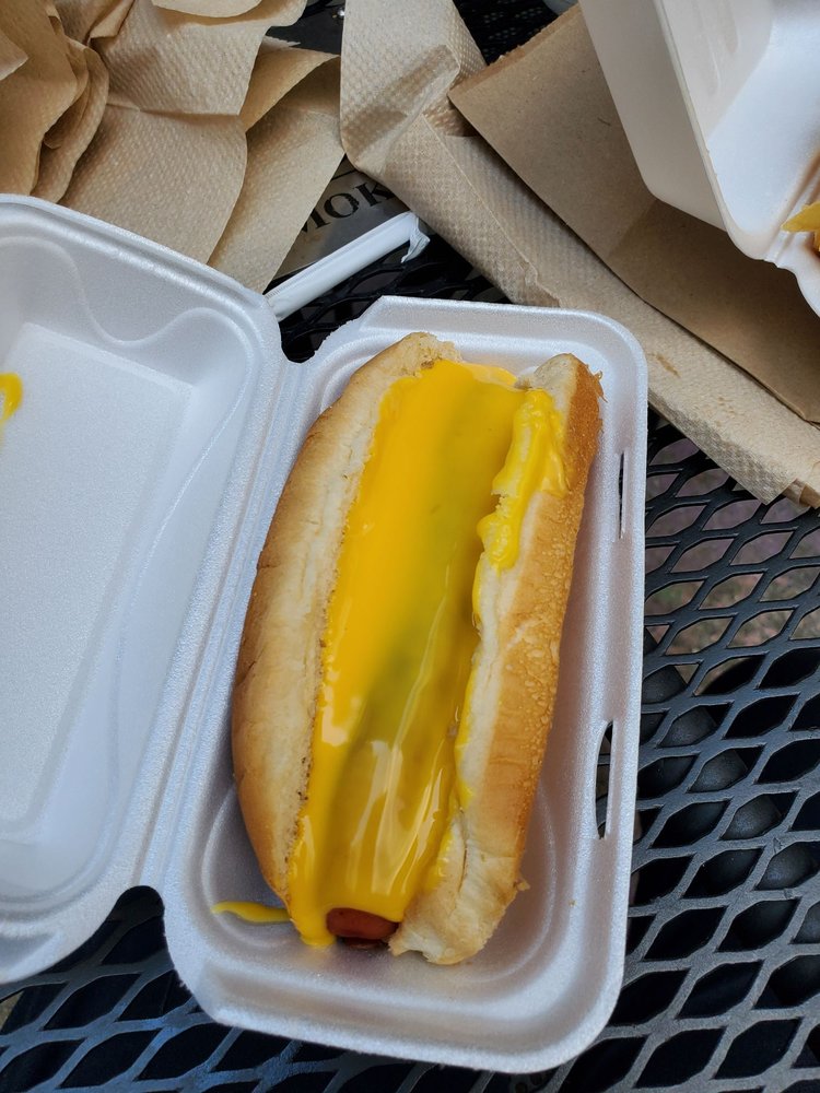 WIENER WORLD - 49 Photos & 52 Reviews - Hot Dogs - 626 Smithfield St ...