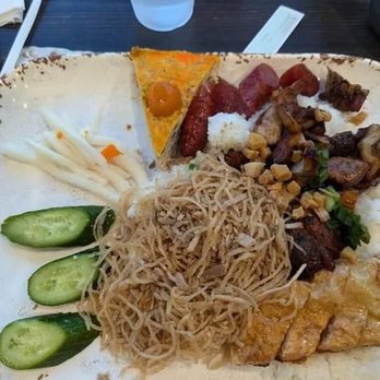 COM TAM KIEU - Updated November 2024 - 1174 Photos & 396 Reviews - 633 ...