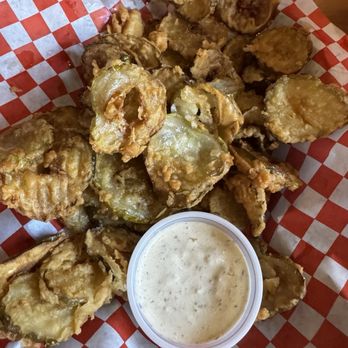 WING KING - Updated August 2025 - 186 Photos & 118 Reviews - 101 E ...