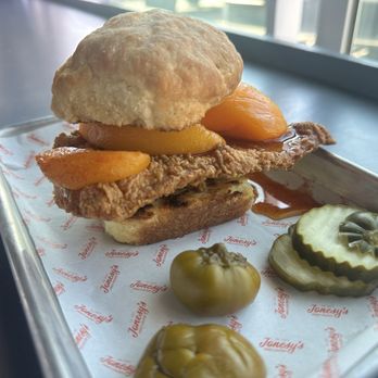 JONESY’S FRIED CHICKEN - Updated December 2025 - 199 Photos & 122 ...