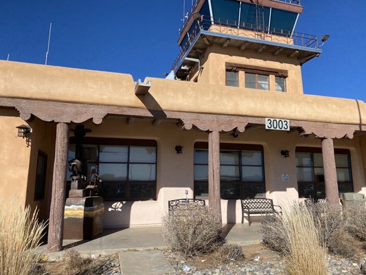 SANTA FE REGIONAL AIRPORT 【67 Photos & 86 Reviews】 121 Aviation Dr ...