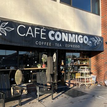 CAFÉ CONMIGO COFFEE & TEA HOUSE - Updated March 2025 - 157 Photos & 90 ...