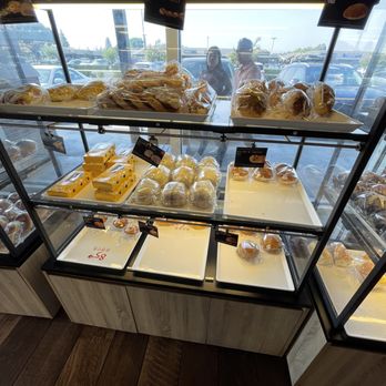 85°C BAKERY CAFE-STOCKTON - Updated February 2025 - 401 Photos & 232 ...