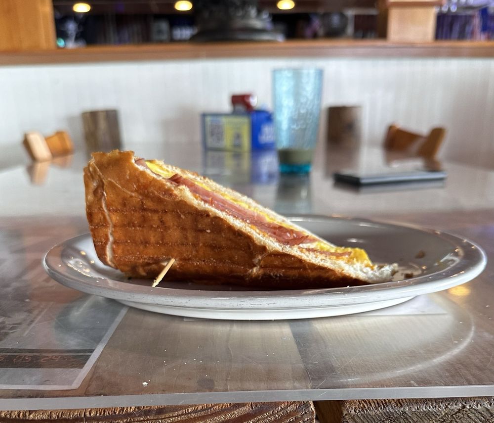 THE OLD FISH HOUSE BAR AND GRILL - Updated March 2025 - 189 Photos ...