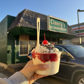 CLANCY’S ICE CREAM PARLOUR - Updated August 2024 - 778 Photos & 987 ...