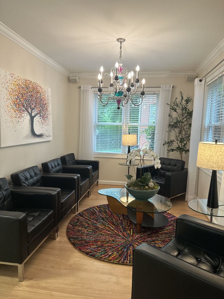 RAVE REVUE HAIR DESIGNS - Updated December 2025 - Request an ...