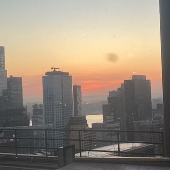 THE VIEW - Updated March 2025 - 112 Photos & 16 Reviews - 1535 Broadway ...