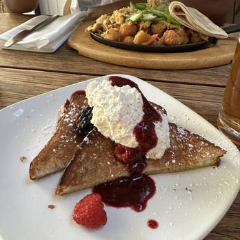 CAFETERIA 15L - Updated November 2024 - 5012 Photos & 3784 Reviews ...