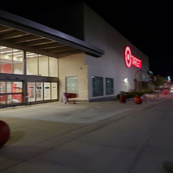 TARGET - Updated October 2025 - 43 Photos & 33 Reviews - 5120 28th St ...