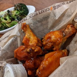 BUFFALO WING FACTORY - Updated December 2025 - 167 Photos & 337 Reviews ...