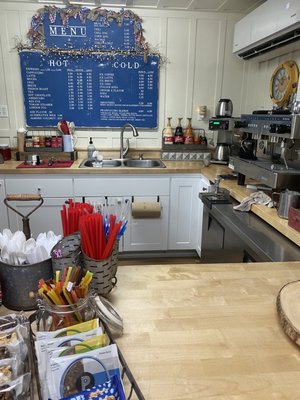 GRAEAGLE OUTPOST - 29 Photos & 30 Reviews - Hot Dogs - 11 Hwy 89 ...