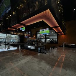 REUNION KITCHEN + DRINK - Updated October 2025 - 589 Photos & 352 ...