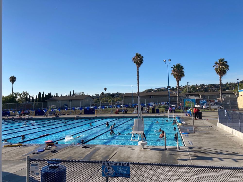 CUNNINGHAM AQUATIC COMPLEX - Updated October 2025 - 33 Photos & 18 ...