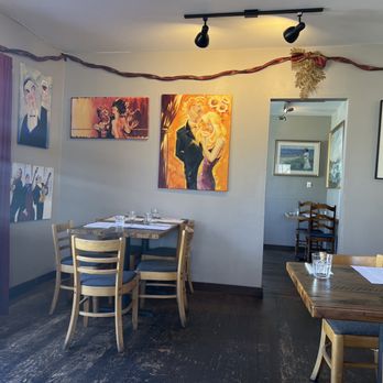 RED HOUSE - Updated October 2025 - 587 Photos & 611 Reviews - 410 ...