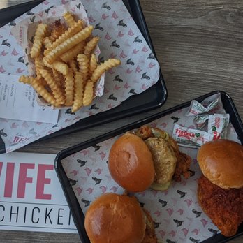 CLOSED LOCATION - 72 Photos & 66 Reviews - 22444 Ford Rd, Dearborn ...