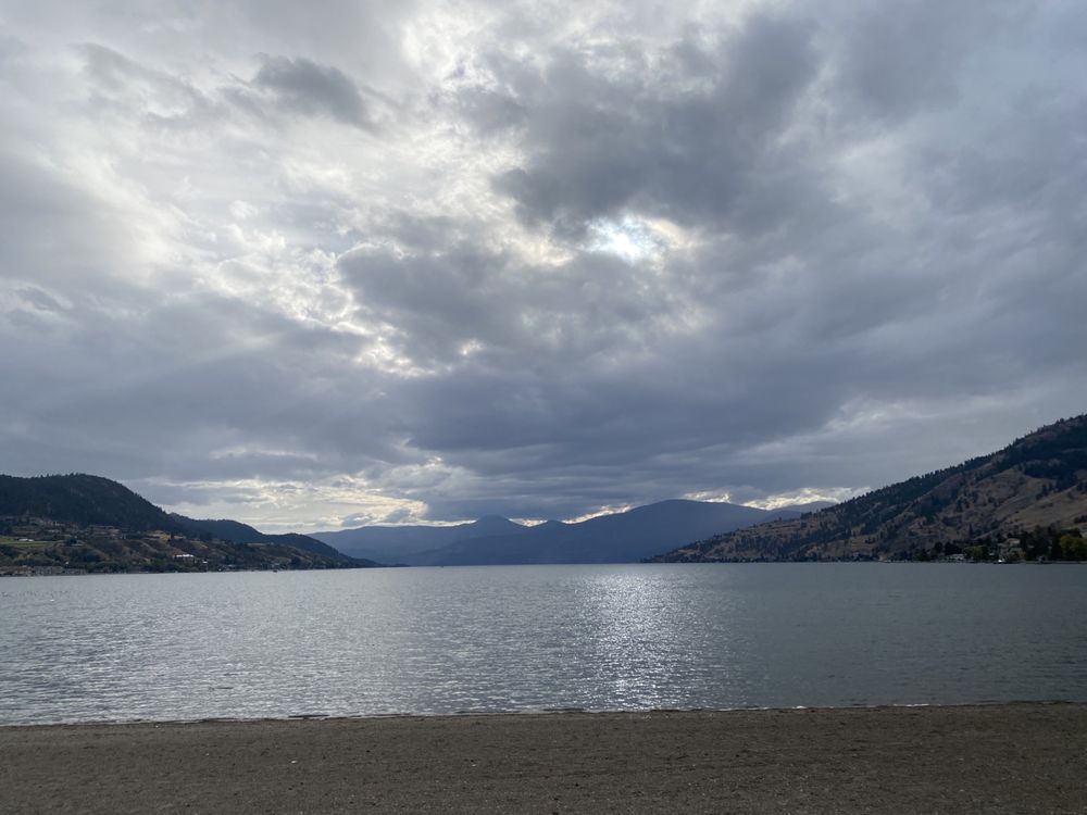 KIN BEACH - Updated December 2024 - Lakeshore Road, Vernon, British ...