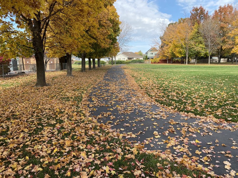 QUINCE PARK - Updated October 2024 - 11 Photos - 1101 NW Quince Ave ...