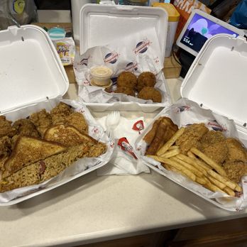 SUPERSONIC WINGS - Updated October 2025 - 39 Photos & 22 Reviews - 1109 ...